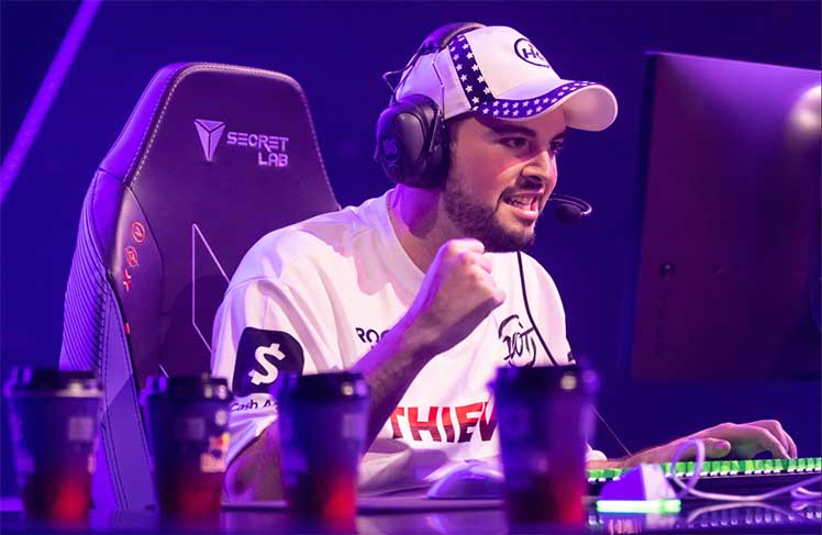 Best Premium Gaming Chairs For Pro Esports Players | ChairsFX